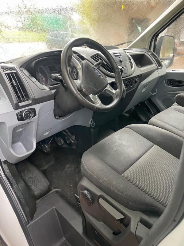 White Ford Transit 2017 in Kaunas, with an engine capacity of 2.20 L and mileage of 260 thousand km for 6950 €, photo 8 on AUTOMOTO.COM.LV