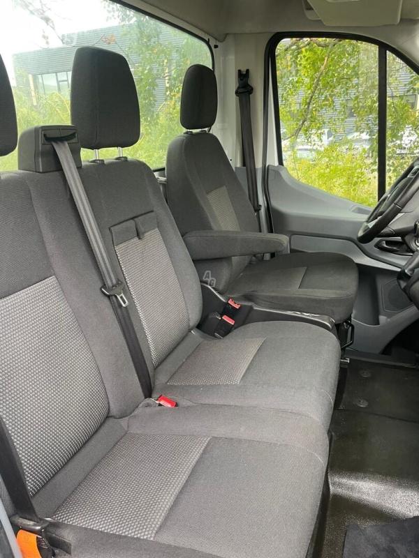 White Ford Transit 2017 in Kaunas, with an engine capacity of 2.20 L and mileage of 260 thousand km for 6950 €, photo 10 on AUTOMOTO.COM.LV