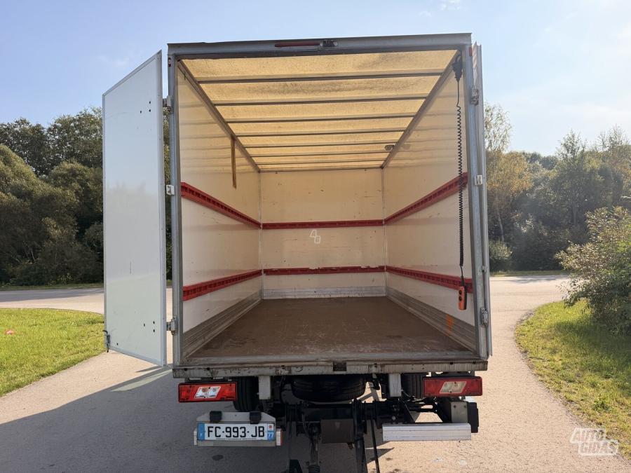 Balts Ford Transit 2018 Tauragė, ar dzinēja tilpumu 2.00 L un nobraukumu 164 tūkst. km par 12400 €, foto 11 vietnē AUTOMOTO.COM.LV