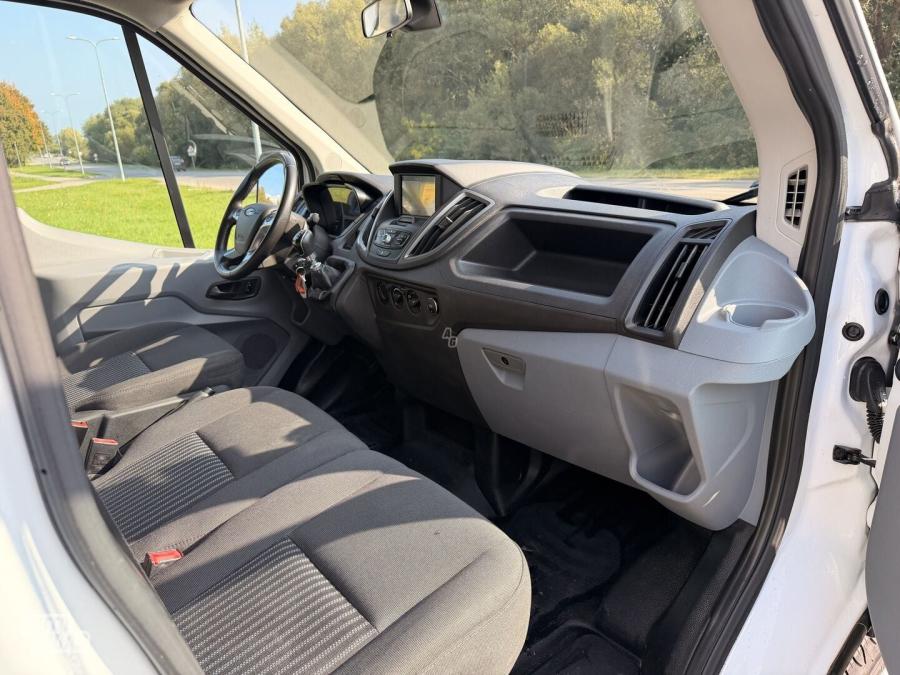Balts Ford Transit 2018 Tauragė, ar dzinēja tilpumu 2.00 L un nobraukumu 164 tūkst. km par 12400 €, foto 13 vietnē AUTOMOTO.COM.LV