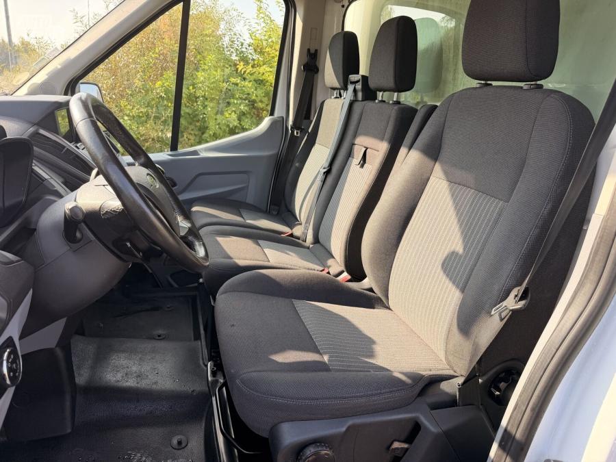 Balts Ford Transit 2018 Tauragė, ar dzinēja tilpumu 2.00 L un nobraukumu 164 tūkst. km par 12400 €, foto 15 vietnē AUTOMOTO.COM.LV