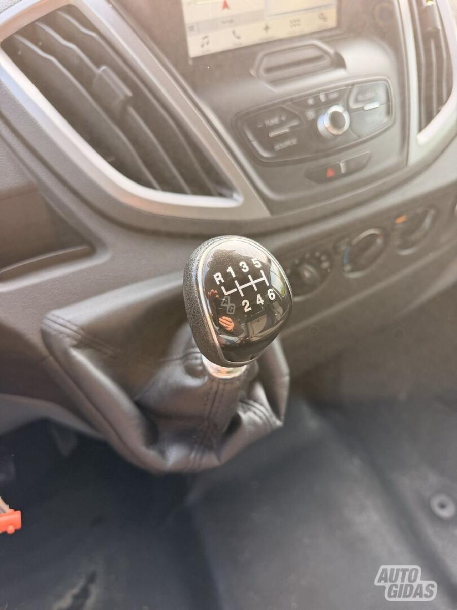 Balts Ford Transit 2018 Tauragė, ar dzinēja tilpumu 2.00 L un nobraukumu 164 tūkst. km par 12400 €, foto 19 vietnē AUTOMOTO.COM.LV