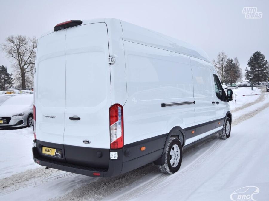 White Ford Transit 2024 in Riga, with an engine capacity of 2.00 L and mileage of 27 thousand km for 28000 €, photo 8 on AUTOMOTO.COM.LV
