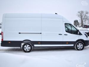 White Ford Transit 2024 in Riga, with an engine capacity of 2.00 L and mileage of 27 thousand km for 28000 €, photo 9 on AUTOMOTO.COM.LV