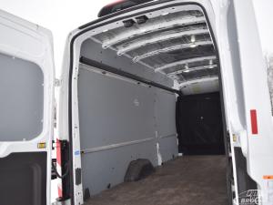 White Ford Transit 2024 in Riga, with an engine capacity of 2.00 L and mileage of 27 thousand km for 28000 €, photo 12 on AUTOMOTO.COM.LV