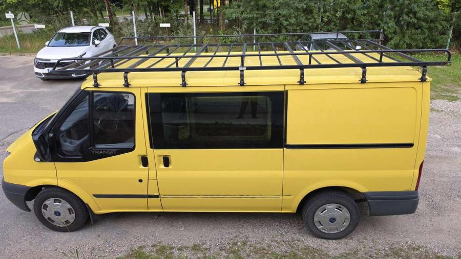 Yellow Ford Transit 2007 in Vilnius, with an engine capacity of 2.20 L and mileage of 191 thousand km for 4800 €, photo 3 on AUTOMOTO.COM.LV