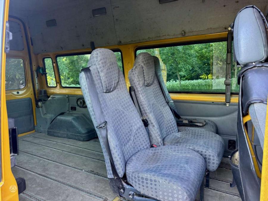 Dzeltens Ford Transit 2009 Radviliškis, ar dzinēja tilpumu 2.20 L un nobraukumu 333 tūkst. km par 3400 €, foto 13 vietnē AUTOMOTO.COM.LV