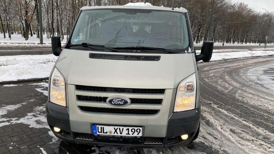 Yellow Ford Transit 2011 in Kaunas, with an engine capacity of 2.20 L and mileage of 289 thousand km for 6850 €, photo 18 on AUTOMOTO.COM.LV