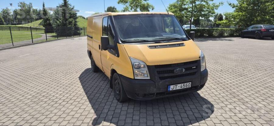 Yellow Ford Transit 2007 in Jelgava, with an engine capacity of 2.20 L and mileage of 467 thousand km for 1590 €, photo 1 on AUTOMOTO.COM.LV