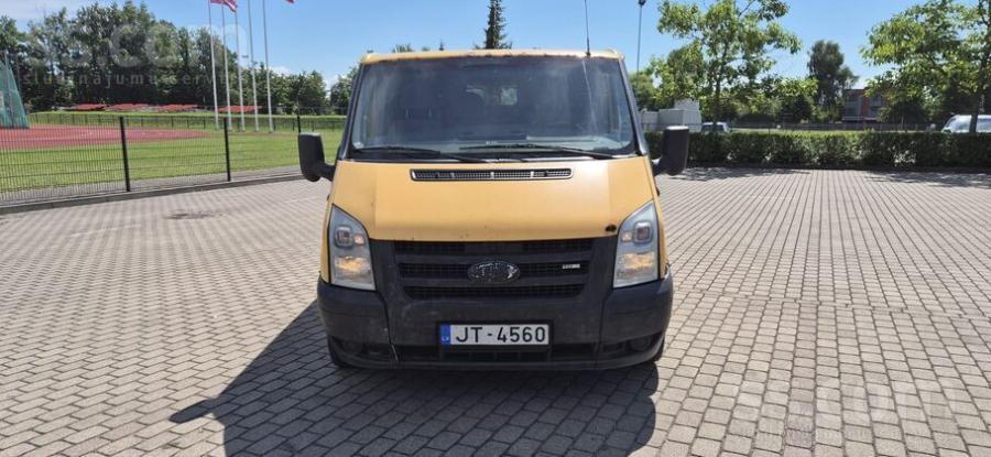 Dzeltens Ford Transit 2007 Jelgava, ar dzinēja tilpumu 2.20 L un nobraukumu 467 tūkst. km par 1490 €, foto 1 vietnē AUTOMOTO.COM.LV