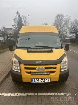 Dzeltens Ford Transit 2008 Rēzekne, ar dzinēja tilpumu 2.40 L un nobraukumu 520 tūkst. km par 5500 €, foto 25 vietnē AUTOMOTO.COM.LV