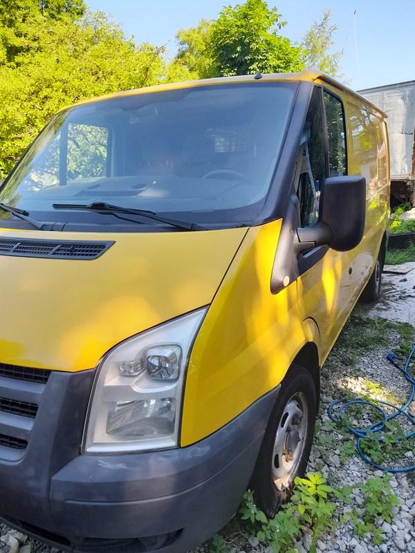 Yellow Ford Transit 2011 in Parnu, with an engine capacity of 0.00 L and mileage of 263 thousand km for 3600 €, photo 7 on AUTOMOTO.COM.LV