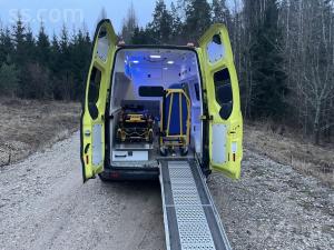 Yellow Ford Transit 2016 in Limbazi, with an engine capacity of 2.20 L and mileage of 333 thousand km for 10000 €, photo 6 on AUTOMOTO.COM.LV