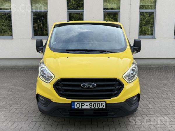 Yellow Ford Transit 2018 in Jelgava, with an engine capacity of 2.00 L and mileage of 277 thousand km for 11895 €, photo 4 on AUTOMOTO.COM.LV