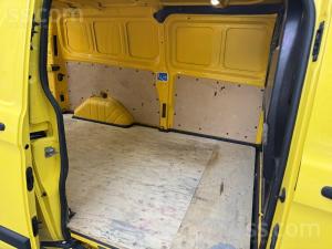 Yellow Ford Transit 2018 in Jelgava, with an engine capacity of 2.00 L and mileage of 277 thousand km for 11895 €, photo 17 on AUTOMOTO.COM.LV