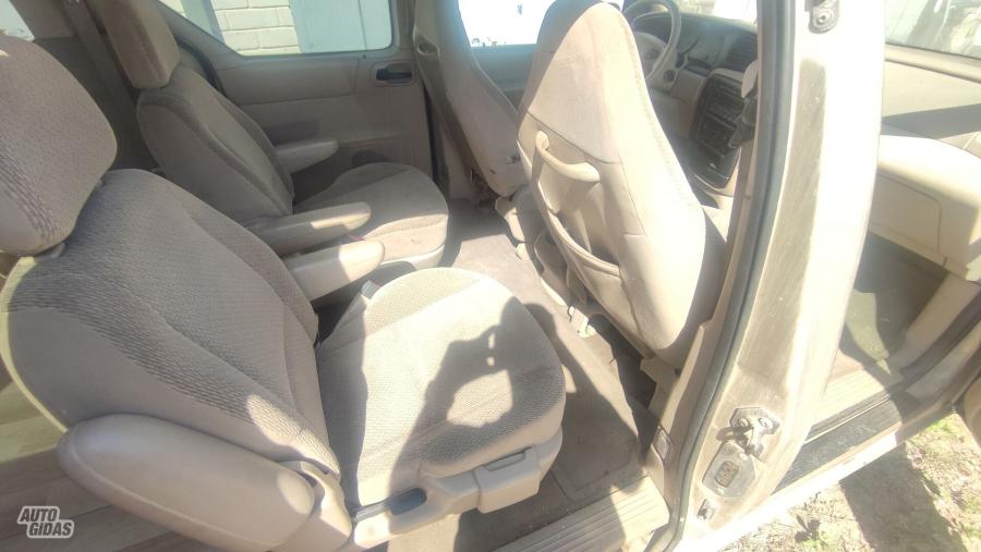 Ford Windstar 2001 in Kaunas, with an engine capacity of 3.80 L and mileage of 280 thousand km for 800 €, photo 8 on AUTOMOTO.COM.LV