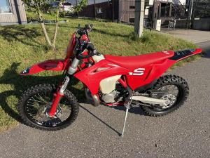 Gas Gas EC 2023 in Vilnius, with an engine capacity of 0.30 L and mileage of 3 thousand km for 6200 €, photo 4 on AUTOMOTO.COM.LV