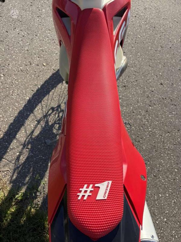 Gas Gas EC 2023 Viļņa, ar dzinēja tilpumu 0.30 L un nobraukumu 3 tūkst. km par 6200 €, foto 5 vietnē AUTOMOTO.COM.LV