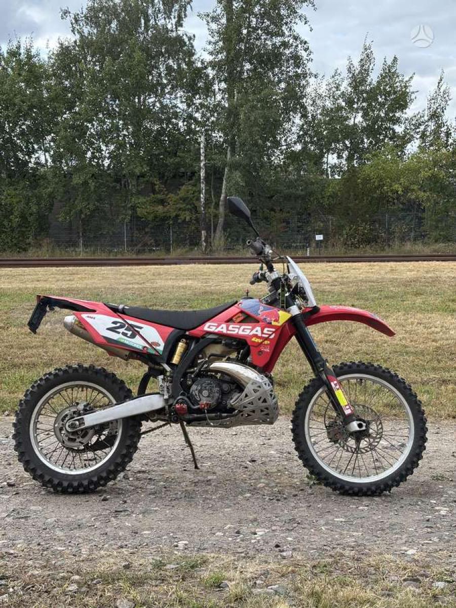 Sarkans Gas Gas EC 2006 Kauņa, ar dzinēja tilpumu 0.25 L un nobraukumu 17 tūkst. km par 3500 €, foto 4 vietnē AUTOMOTO.COM.LV