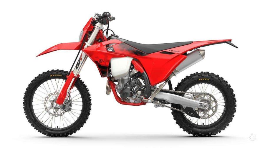 Red Gas Gas EC 2026 in Kaunas, with an engine capacity of 0.35 L and mileage of 0 thousand km for 10599 €, photo 6 on AUTOMOTO.COM.LV