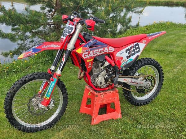 Gas Gas MC 250F 2021 Tallina, ar dzinēja tilpumu 0.25 L un nobraukumu 0 tūkst. km par 4300 €, foto 3 vietnē AUTOMOTO.COM.LV