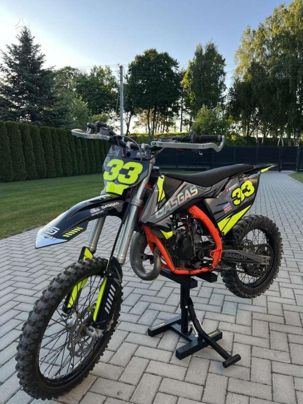 Melns Gas Gas MC 2021 Tauragė, ar dzinēja tilpumu 85.00 L un nobraukumu 1 tūkst. km par 2500 €, foto 1 vietnē AUTOMOTO.COM.LV
