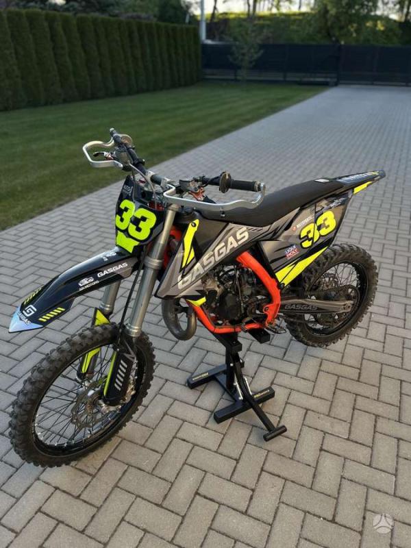 Melns Gas Gas MC 2021 Tauragė, ar dzinēja tilpumu 85.00 L un nobraukumu 1 tūkst. km par 2500 €, foto 2 vietnē AUTOMOTO.COM.LV
