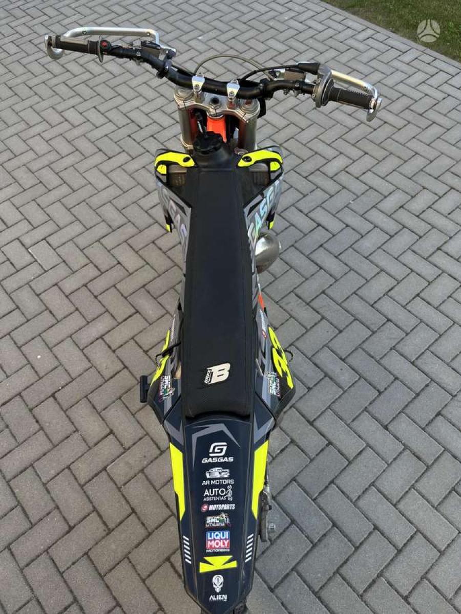Melns Gas Gas MC 2021 Tauragė, ar dzinēja tilpumu 85.00 L un nobraukumu 1 tūkst. km par 2500 €, foto 5 vietnē AUTOMOTO.COM.LV