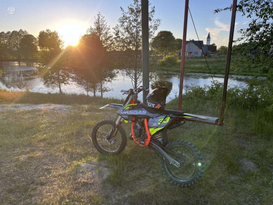 Melns Gas Gas MC 2021 Tauragė, ar dzinēja tilpumu 85.00 L un nobraukumu 1 tūkst. km par 2500 €, foto 24 vietnē AUTOMOTO.COM.LV
