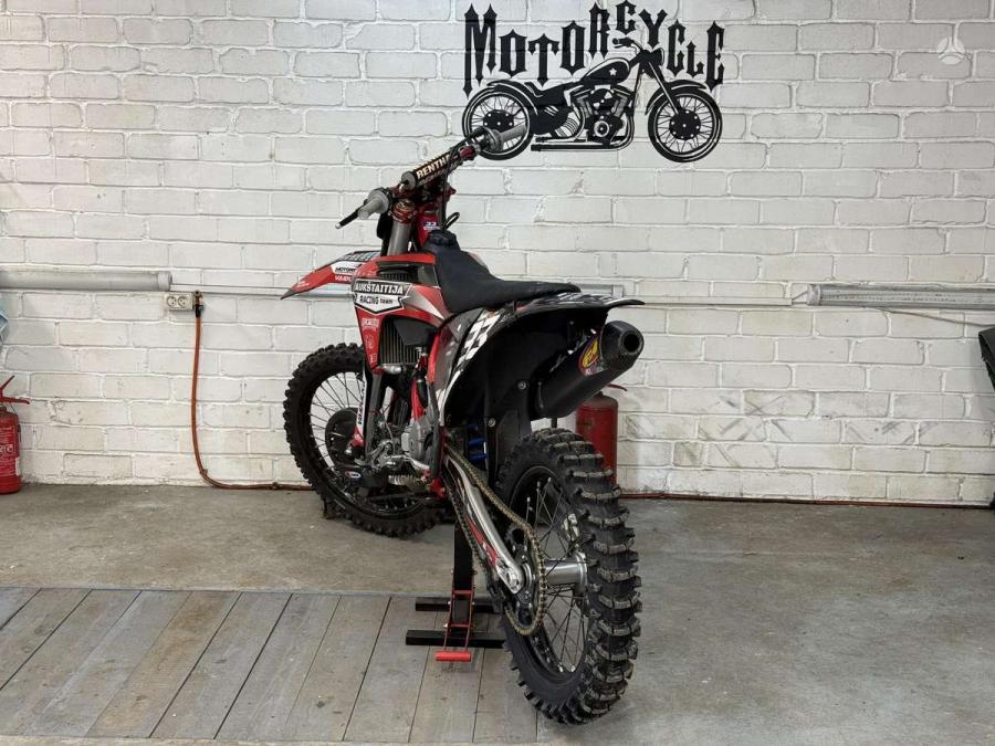 Black Gas Gas MC 2022 in Silute, with an engine capacity of 0.25 L and mileage of 0 thousand km for 3850 €, photo 7 on AUTOMOTO.COM.LV