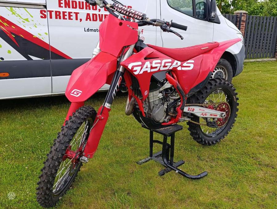 Gas Gas MC 2021 Vievis, ar dzinēja tilpumu 0.45 L un nobraukumu 98 tūkst. km par 4400 €, foto 3 vietnē AUTOMOTO.COM.LV