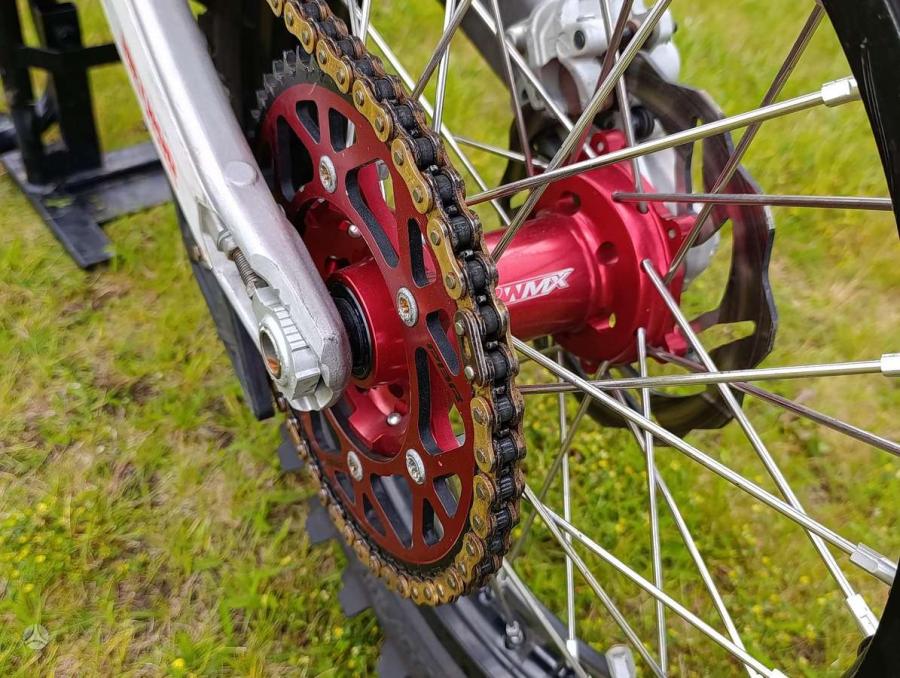 Gas Gas MC 2021 Vievis, ar dzinēja tilpumu 0.45 L un nobraukumu 98 tūkst. km par 4400 €, foto 7 vietnē AUTOMOTO.COM.LV