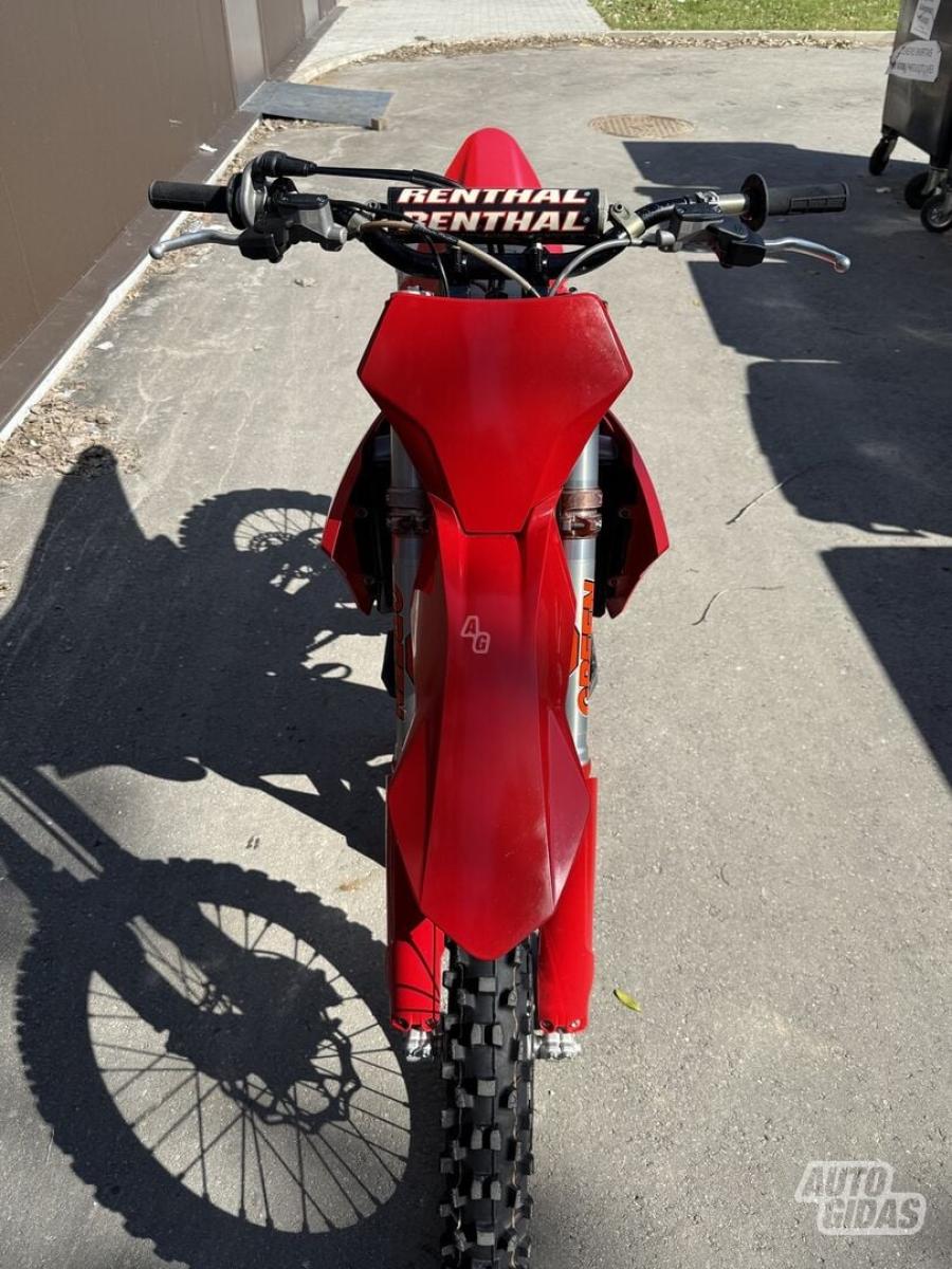Gas Gas MC 2024 Viļņa, ar dzinēja tilpumu 0.00 L un nobraukumu 0 tūkst. km par 5499 €, foto 8 vietnē AUTOMOTO.COM.LV