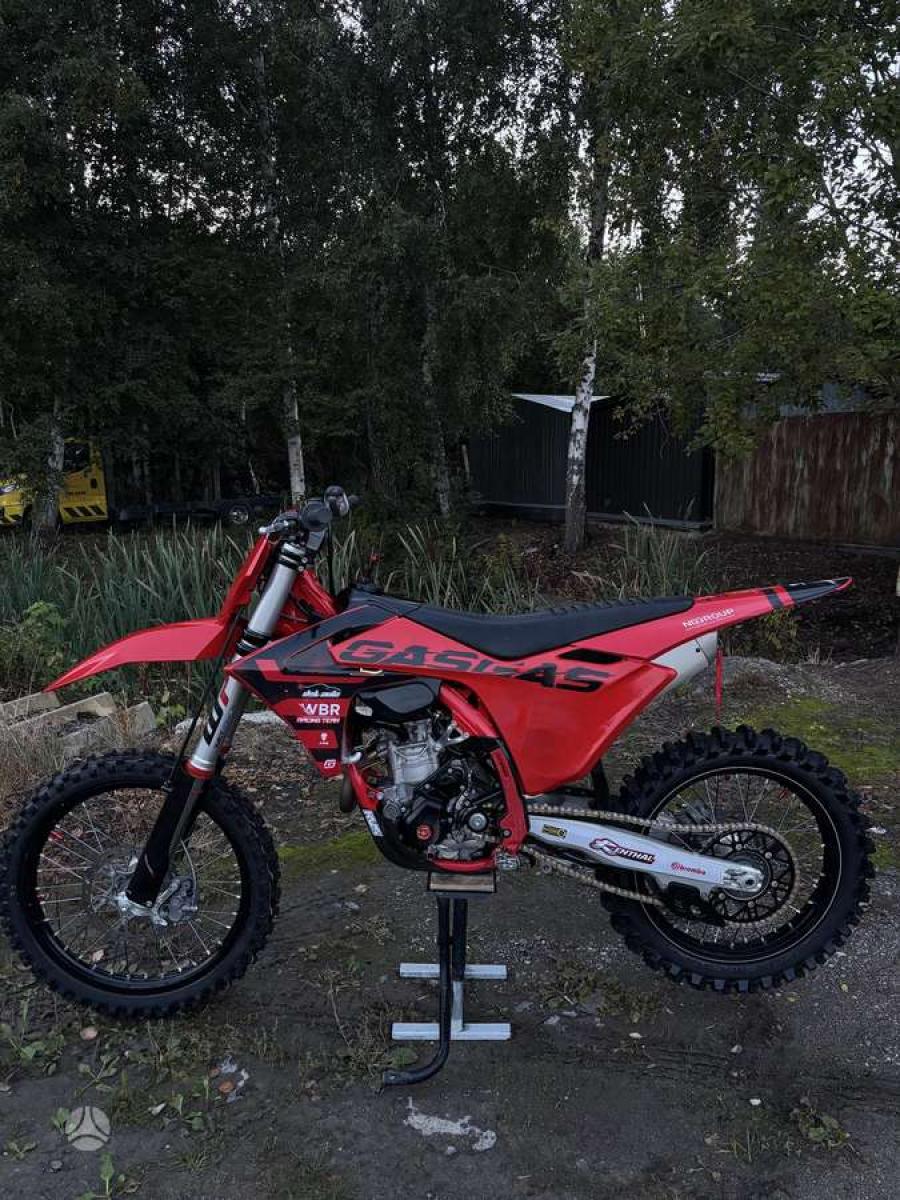 Gas Gas MC 2025 in Siauliai, with an engine capacity of 0.35 L and mileage of 0 thousand km for 5999 €, photo 4 on AUTOMOTO.COM.LV