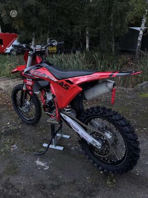 Gas Gas MC 2025 in Siauliai, with an engine capacity of 0.35 L and mileage of 0 thousand km for 5999 €, photo 6 on AUTOMOTO.COM.LV