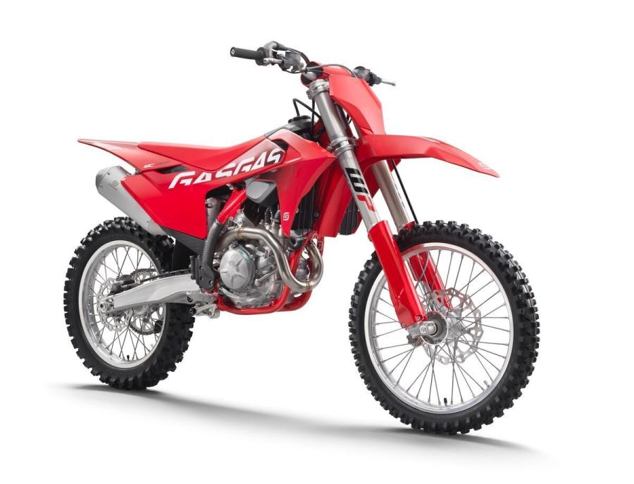 Red Gas Gas MC 2024 in Kaunas, with an engine capacity of 0.45 L and mileage of 0 thousand km for 8400 €, photo 5 on AUTOMOTO.COM.LV