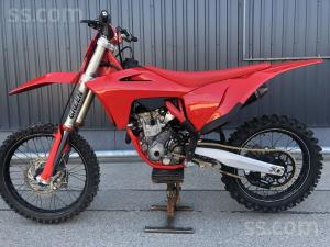 GAS KX 250F 2023 in Jelgava, with an engine capacity of 0.25 L and mileage of 0 thousand km for 4050 €, photo 2 on AUTOMOTO.COM.LV