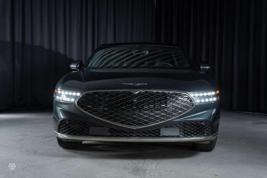 Pelēks Genesis G90 2023 Viļņa, ar dzinēja tilpumu 3.00 L un nobraukumu 52 tūkst. km par 54999 €, foto 3 vietnē AUTOMOTO.COM.LV