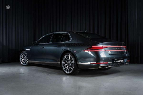 Pelēks Genesis G90 2023 Viļņa, ar dzinēja tilpumu 3.00 L un nobraukumu 52 tūkst. km par 54999 €, foto 7 vietnē AUTOMOTO.COM.LV