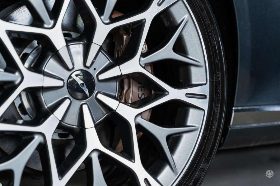 Pelēks Genesis G90 2023 Viļņa, ar dzinēja tilpumu 3.00 L un nobraukumu 52 tūkst. km par 54999 €, foto 13 vietnē AUTOMOTO.COM.LV
