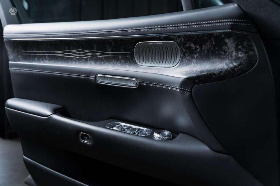 Pelēks Genesis G90 2023 Viļņa, ar dzinēja tilpumu 3.00 L un nobraukumu 52 tūkst. km par 54999 €, foto 18 vietnē AUTOMOTO.COM.LV