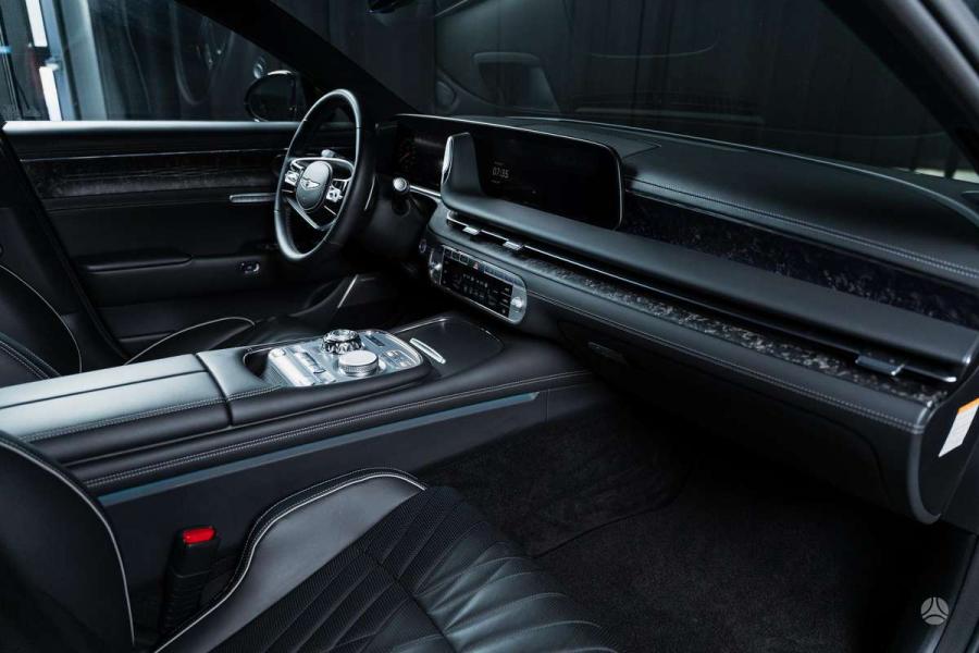 Pelēks Genesis G90 2023 Viļņa, ar dzinēja tilpumu 3.00 L un nobraukumu 52 tūkst. km par 54999 €, foto 32 vietnē AUTOMOTO.COM.LV