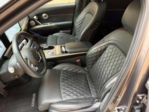 Grey Genesis GV60 2023 in Vilnius, with an engine capacity of 0.00 L and mileage of 54 thousand km for 32900 €, photo 12 on AUTOMOTO.COM.LV