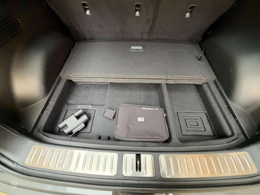 Grey Genesis GV60 2023 in Vilnius, with an engine capacity of 0.00 L and mileage of 54 thousand km for 32900 €, photo 21 on AUTOMOTO.COM.LV