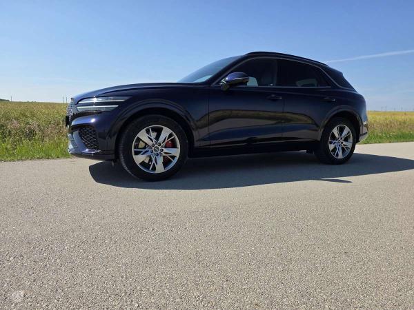 Blue Genesis GV70 2023 in Siauliai, with an engine capacity of 2.15 L and mileage of 35 thousand km for 32500 €, photo 4 on AUTOMOTO.COM.LV