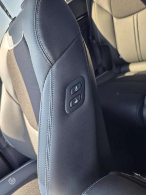 Синий Генезис GV70 2023 в Шяуляй, объемом двигателя 2.15 л и пробегом 35 тыс. км за 32500 €, фото 25 на AUTOMOTO.COM.LV