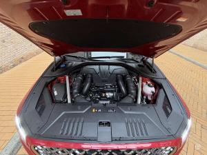 Red Genesis GV70 2023 in Vilnius, with an engine capacity of 3.50 L and mileage of 50 thousand km for 34400 €, photo 8 on AUTOMOTO.COM.LV