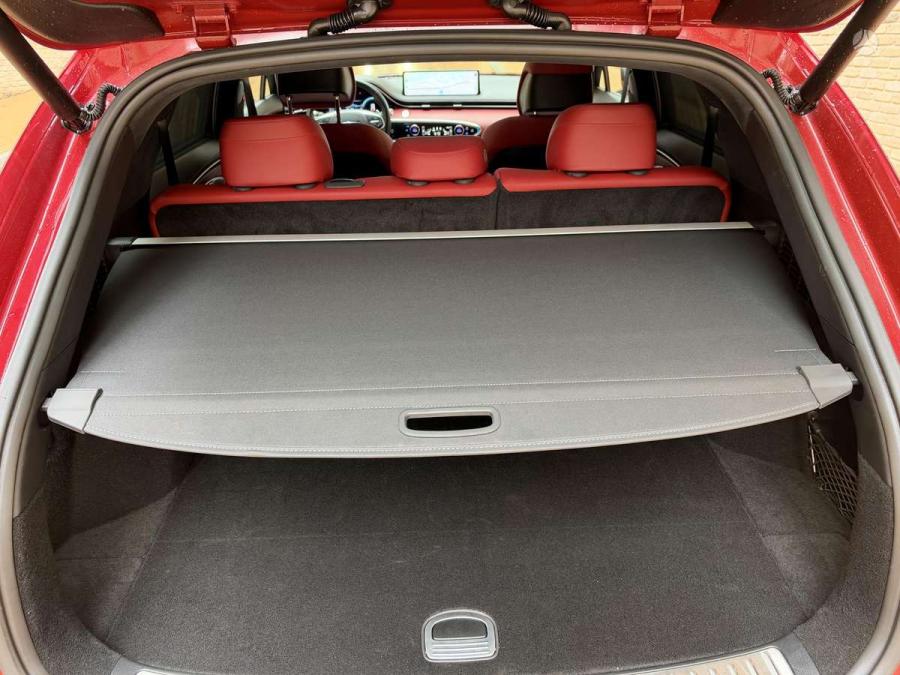 Red Genesis GV70 2023 in Vilnius, with an engine capacity of 3.50 L and mileage of 50 thousand km for 34400 €, photo 25 on AUTOMOTO.COM.LV