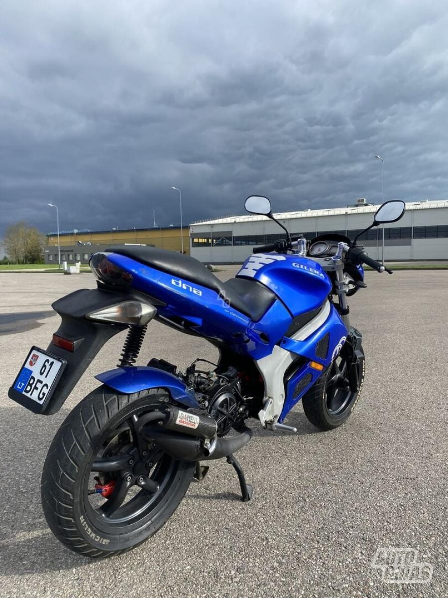 Синий Gilera DNA 2003 в Каунас, объемом двигателя 0.05 л и пробегом 5 тыс. км за 1100 €, фото 9 на AUTOMOTO.COM.LV