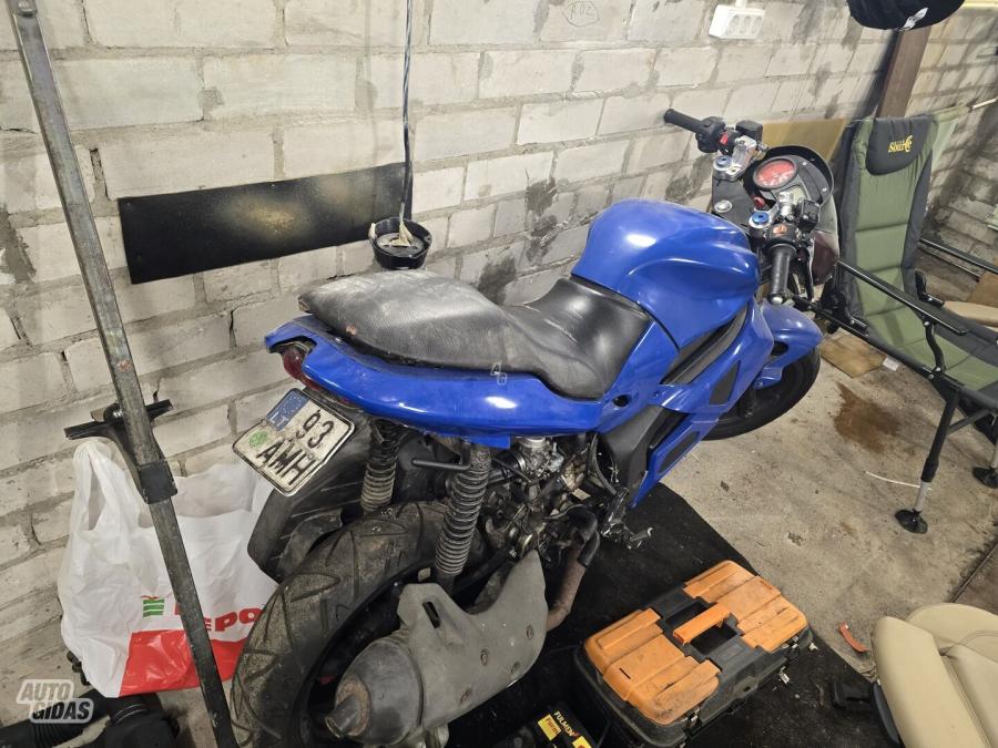 Gilera DNA 2005 Kauņa, ar dzinēja tilpumu 0.00 L un nobraukumu 0 tūkst. km par 500 €, foto 1 vietnē AUTOMOTO.COM.LV